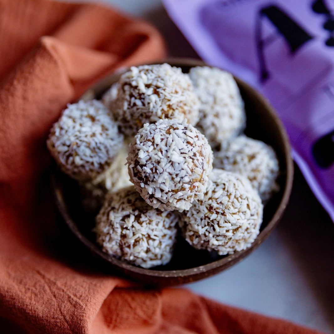 Carrot Cake Energy Bites With Agoge® Vanilla Protein